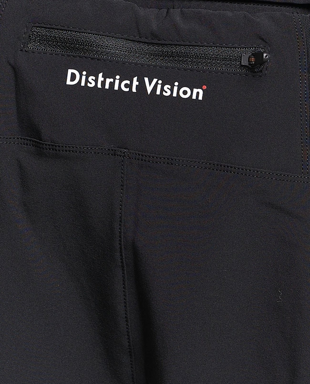 DISTRICT VISION LAYERED POCKETED TRAIL SHORTS | Outdoor at ka-yo.com ...